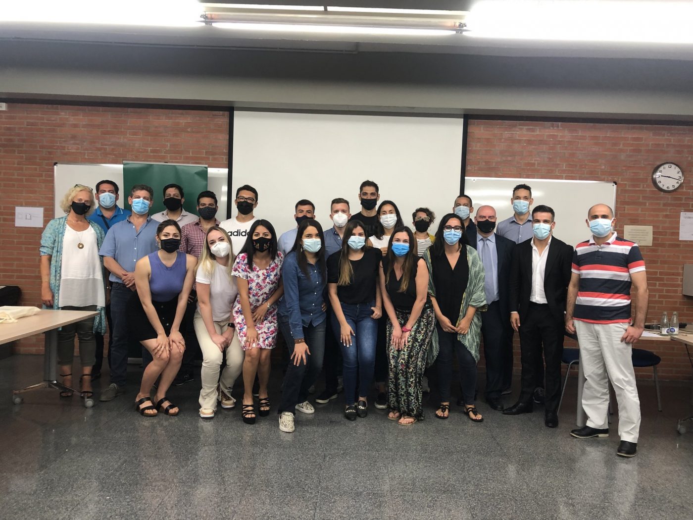 A closer look at the Executive MBA class of 2021-2022 - UB Business School