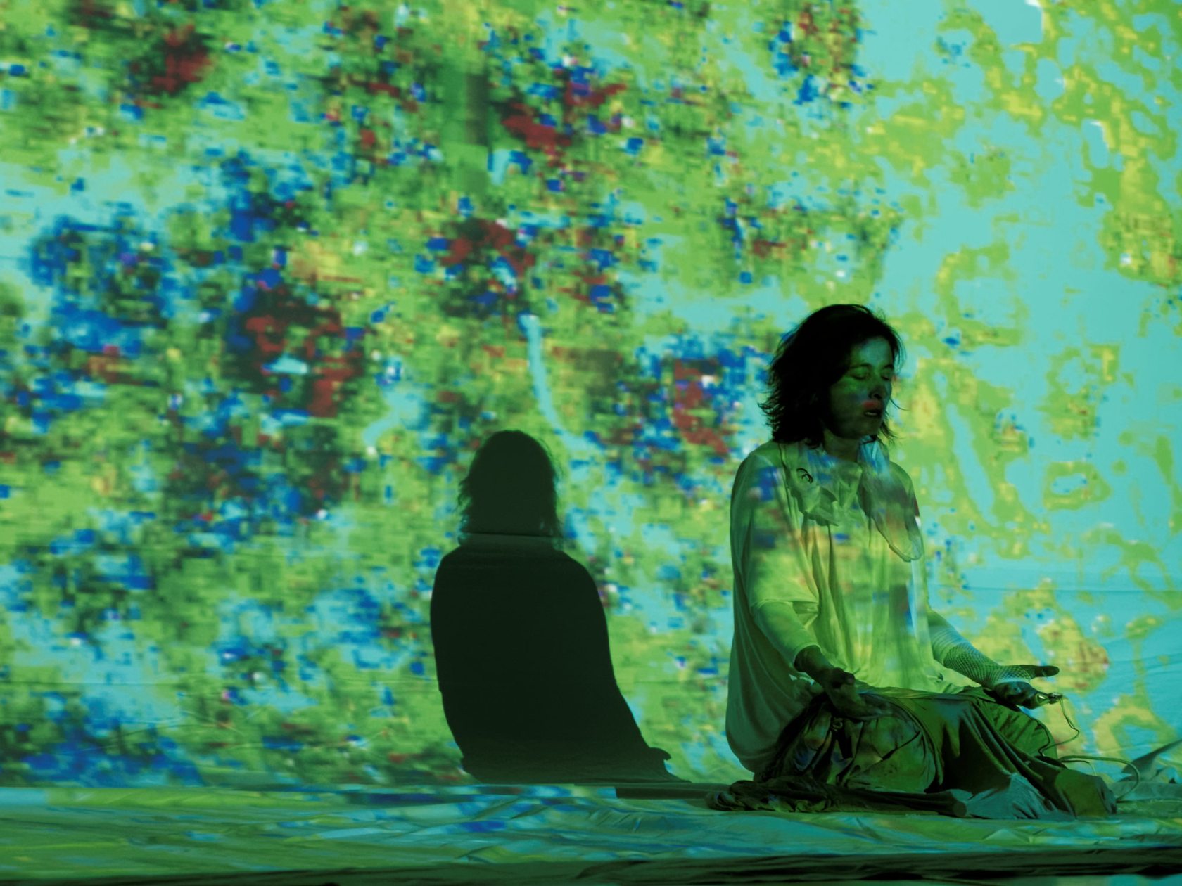 Claudia Robles-Angel – Cuerpos Conectados