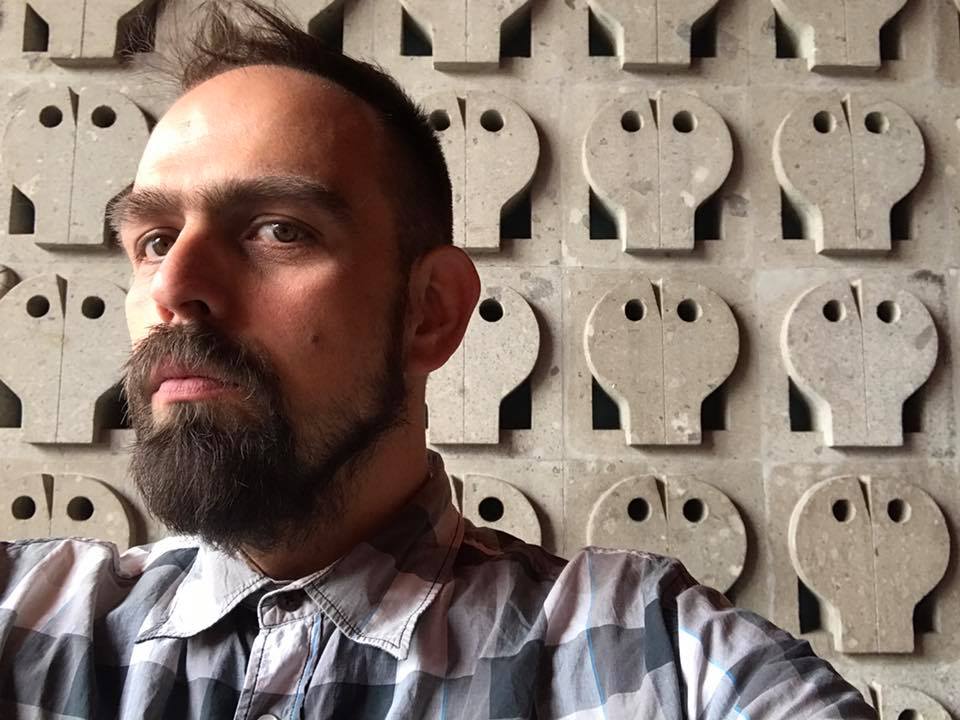 Pancho López – Cuerpos Conectados