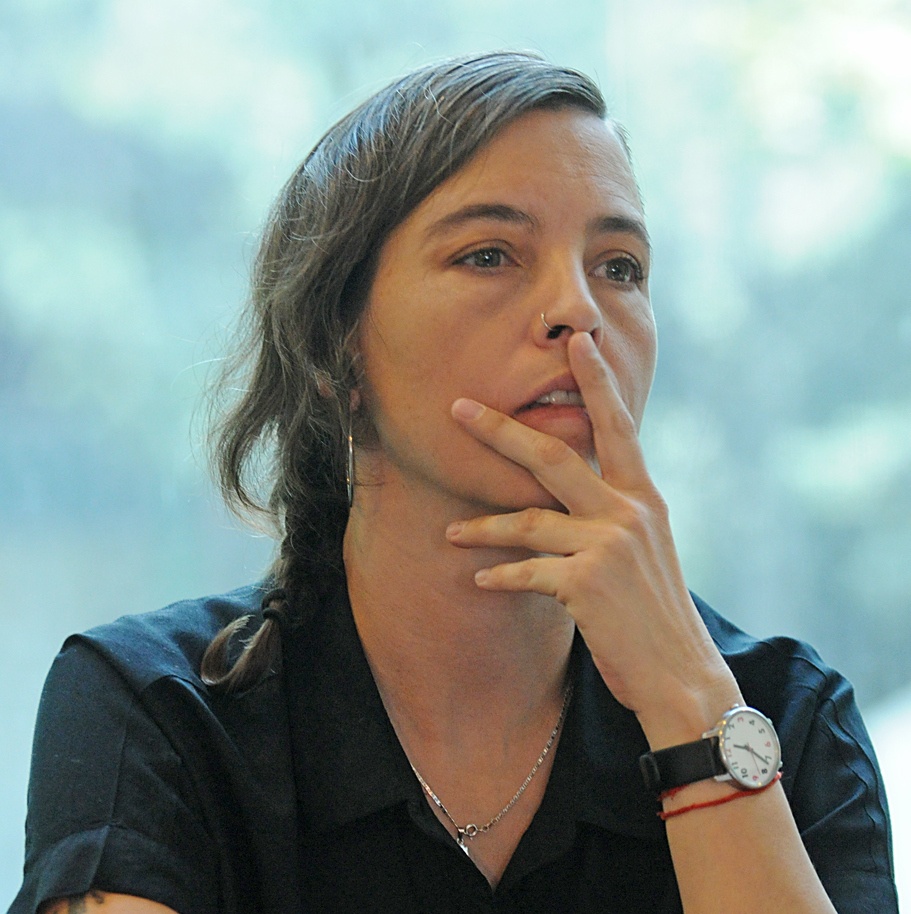 Lorena Wolffer – Cuerpos Conectados